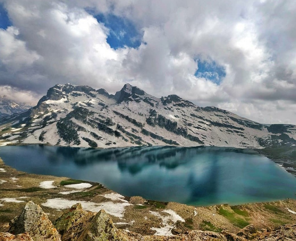 Exploring the Enchanting Beauty of Marsar Lake in Jammu and Kashmir ...